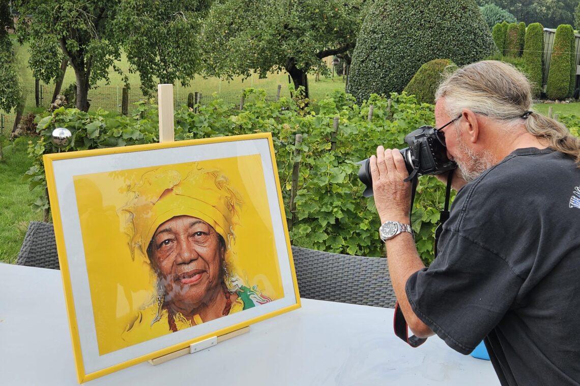 Bijzondere kunstuiting in Kulturhus Dijkerhoek • HoltensNieuws.nl